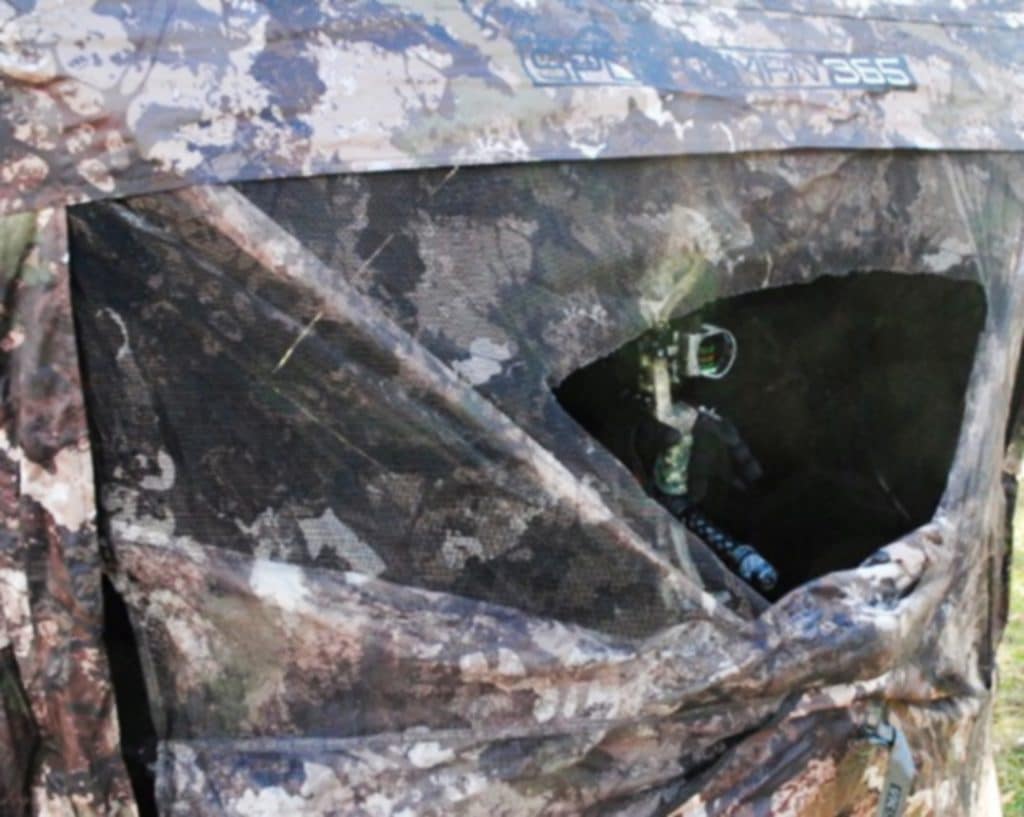 How to Archery Hunt For Turkeys - Using a Blind